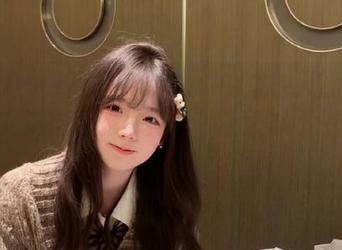 蜜桃社 – 缇娜美Tinami夏日晨曦图集，尽揽清新美图的无限温暖与柔情.txt - 丸叶杉